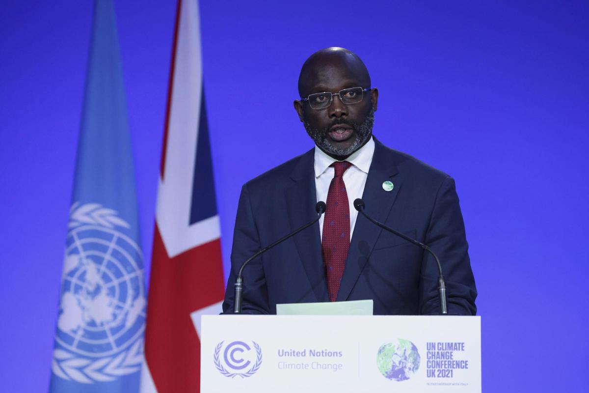 Elezioni Liberia, l'ex campione Weah non fa più gol e finisce ko alle urne