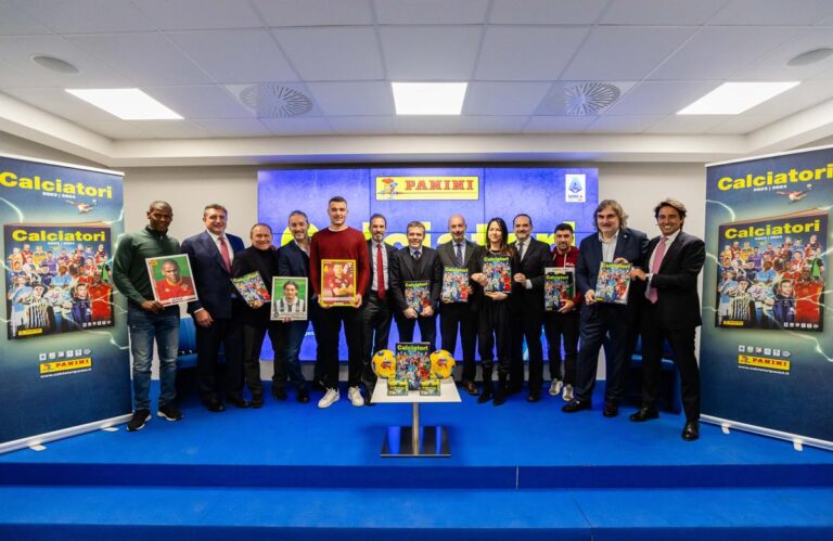 Panini 2023-24, album dei calciatori: torna una storica figurina...