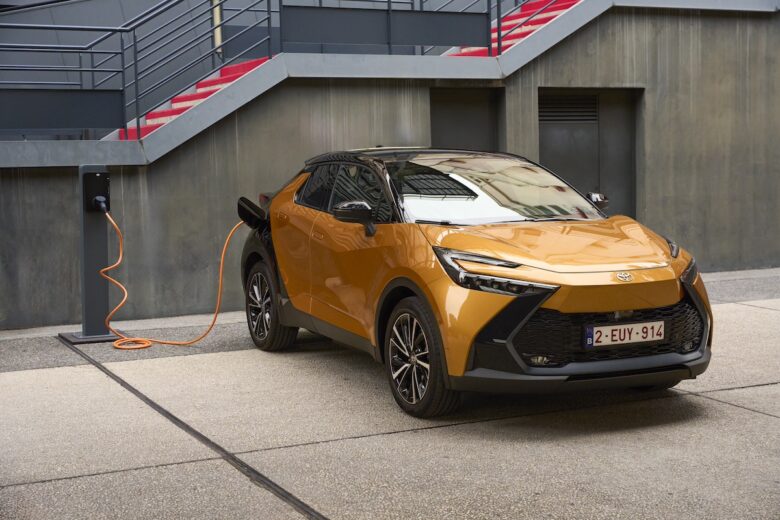 Toyota Italia: crescita continua con oltre 100.000 immatricolazioni nei ...