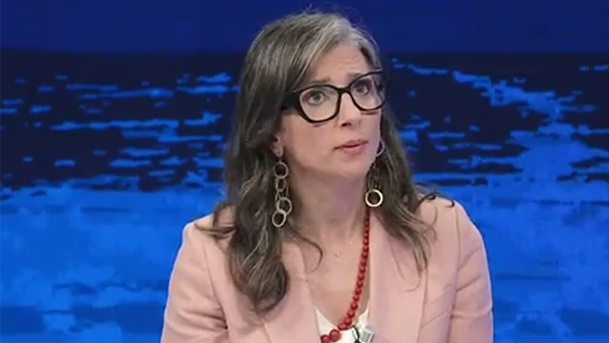 Francesca Albanese, no a cittadinanza parigina. Stop sanzioni Usa