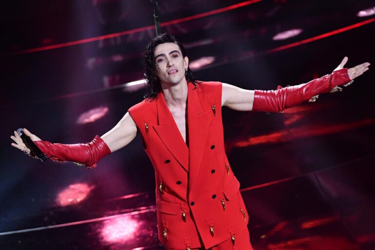 Michele Bravi rafforza il business prima di Sanremo: nasce la newco ...