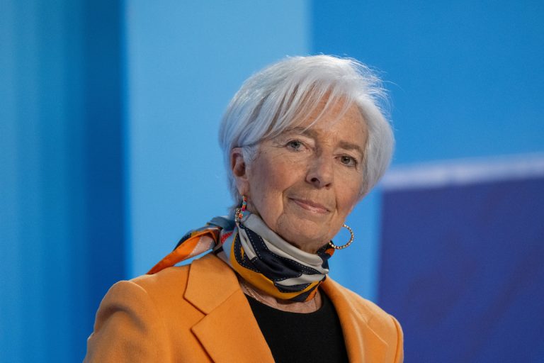 Bce verso due tagli nel 2026, Btp sotto pressione. Ecco che cosa aspettarsi